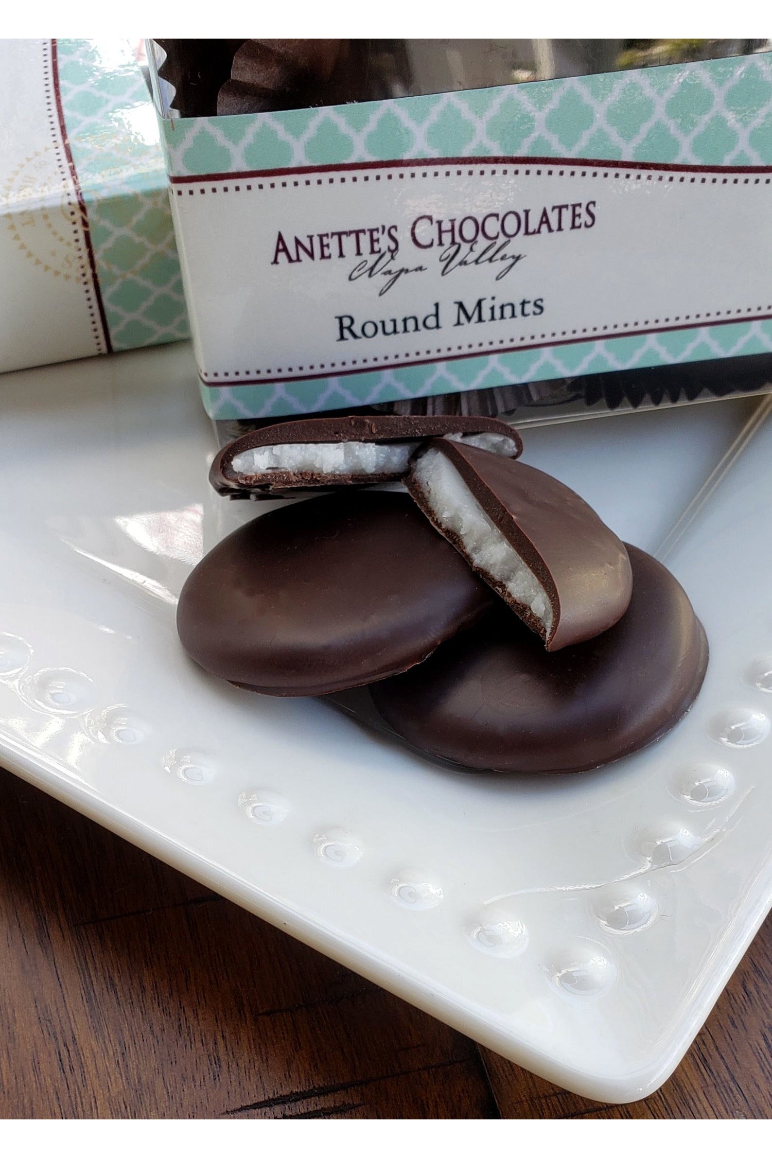 Round Chocolate Mints – Anette's Chocolate Factory